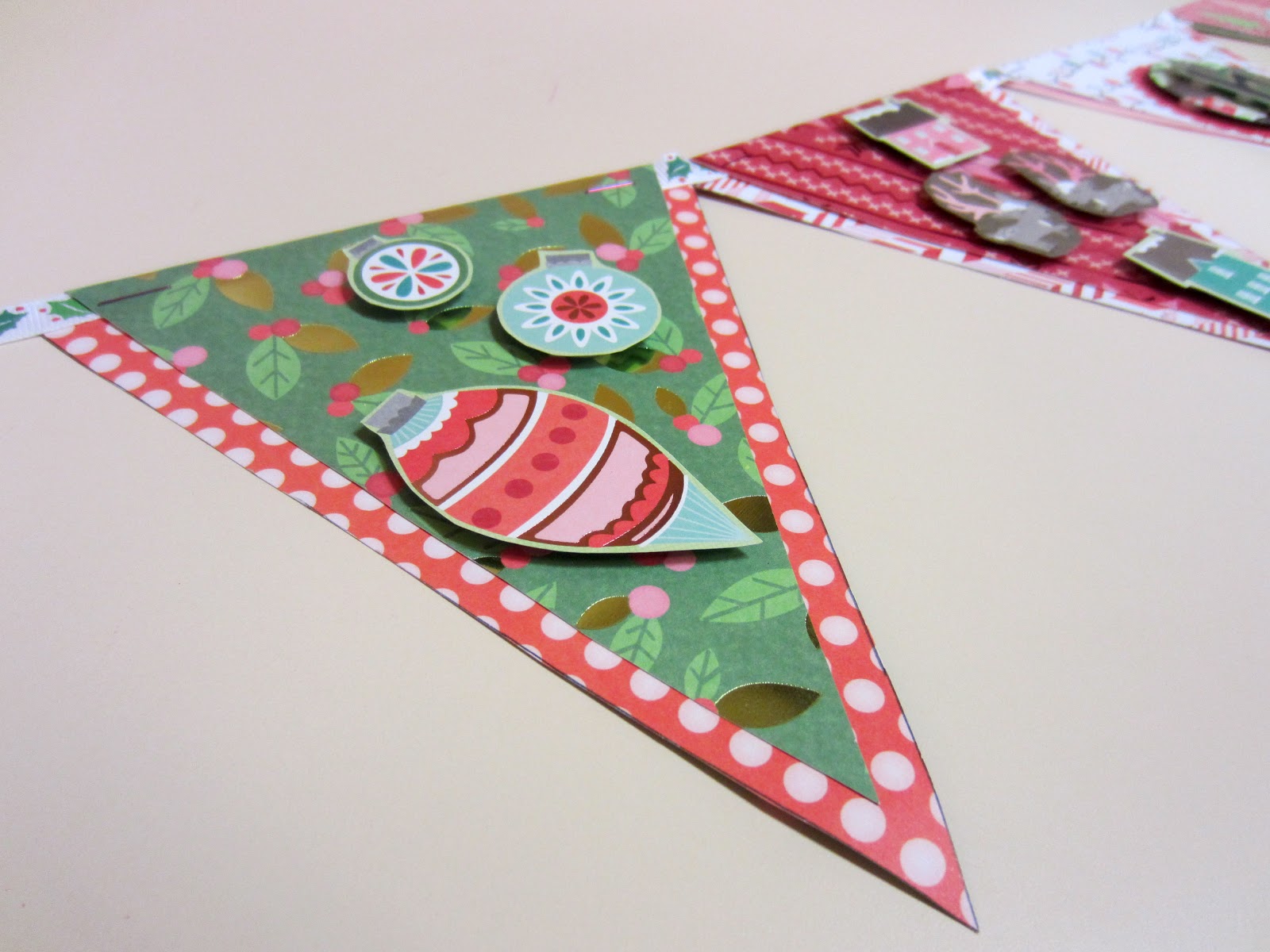 Moxie Fox: DIY Holiday Bunting Flags