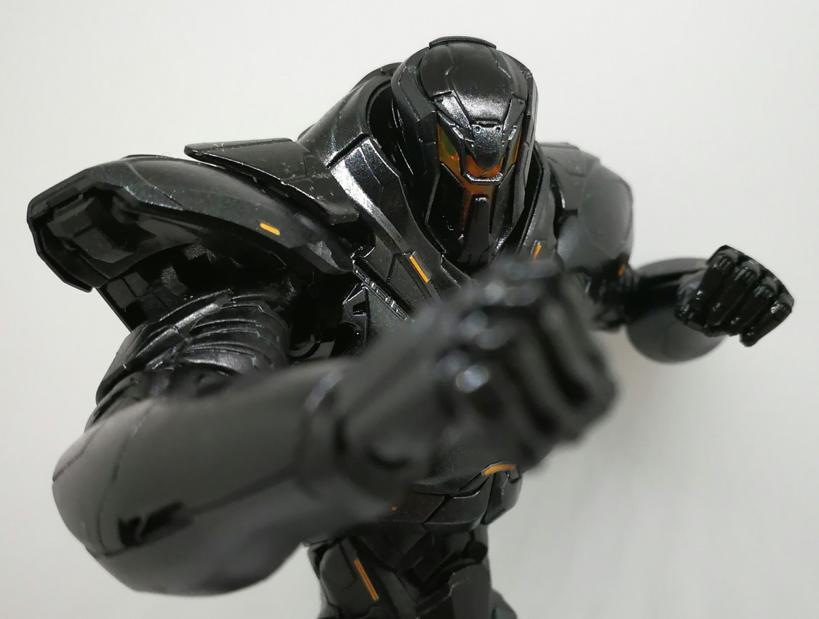Gunplanerd: [Kit Insight] Bandai Pacific Rim: Uprising HG 1/550 ...