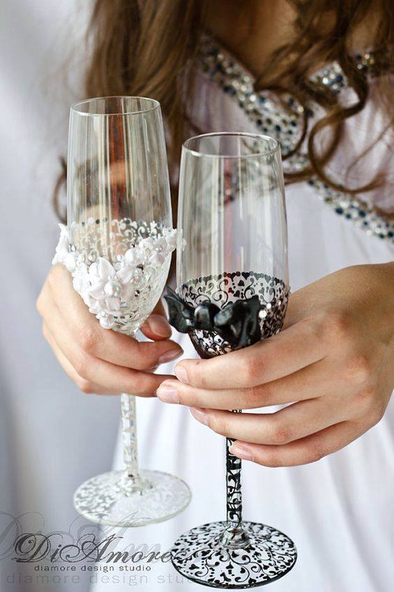 Aprende cómo decorar copas de boda de forma bonita y fácil ~ Mimundomanual