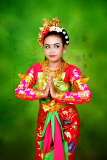 Sanggar Tari, Rias dan Busana Bali SIWA NATA RAJA: TATA RIAS DAN BUSANA ...