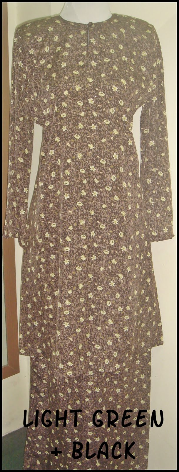 Azra Collection: Baju Kurung Bunga Kecil