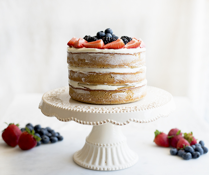 Protein Treats By Nicolette : Mixed Berry Naked Cake