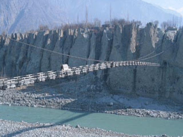 Spreebird: KORPHE VILLAGE (BALTISTAN -PAKISTAN)