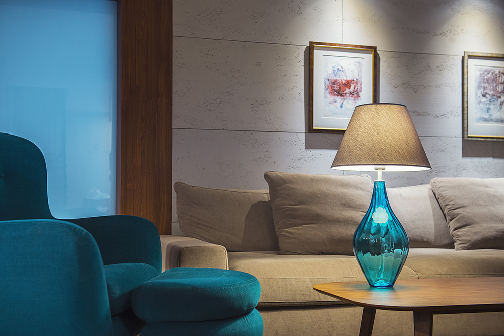 FAMLIGHT. Сделано в Польше.