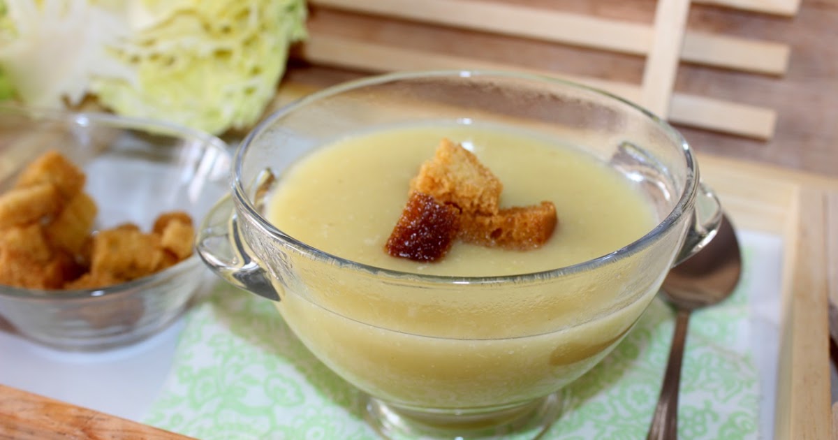 JULIA Y SUS RECETAS: Crema de repollo con quesitos