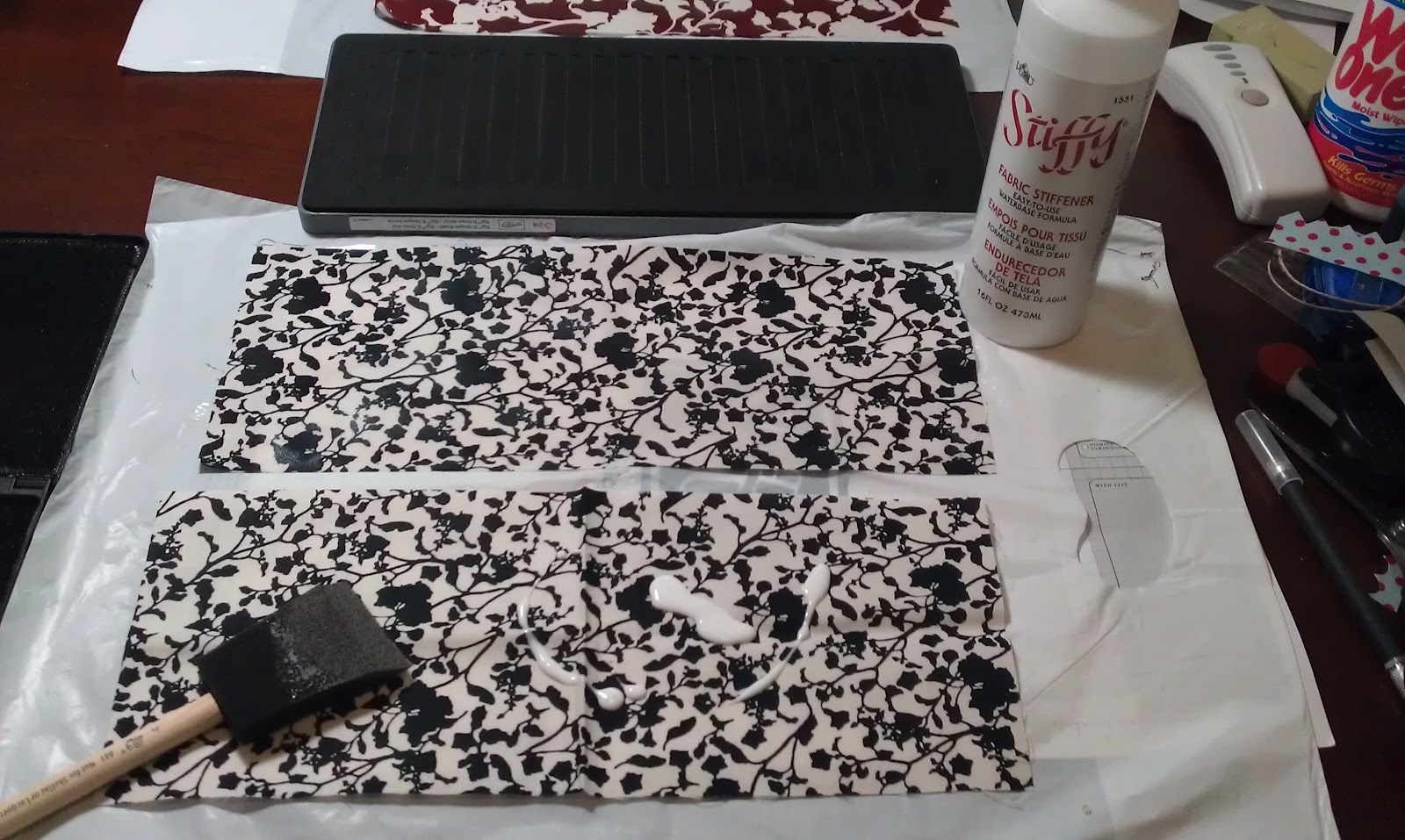 Holly's Stamping Addiction: Beautiful Fabric Fans