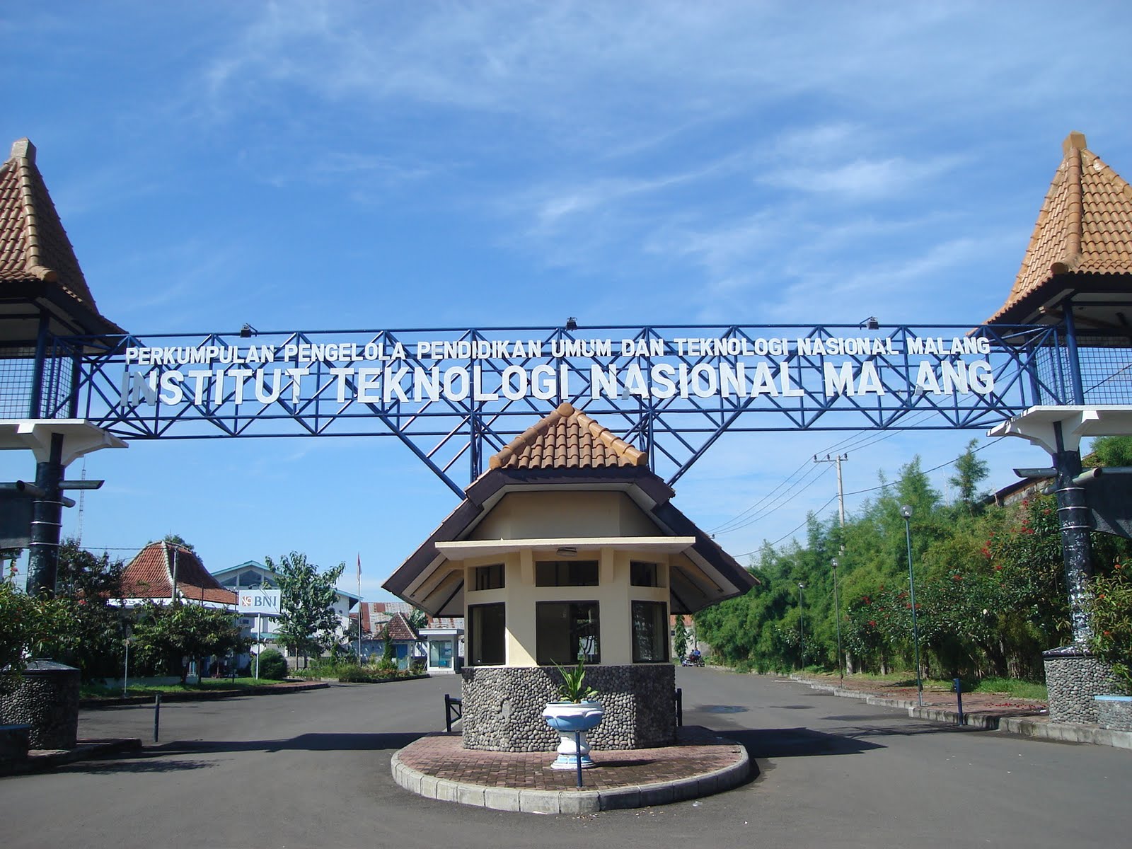 KOTA WISATA: kampus ITN malang