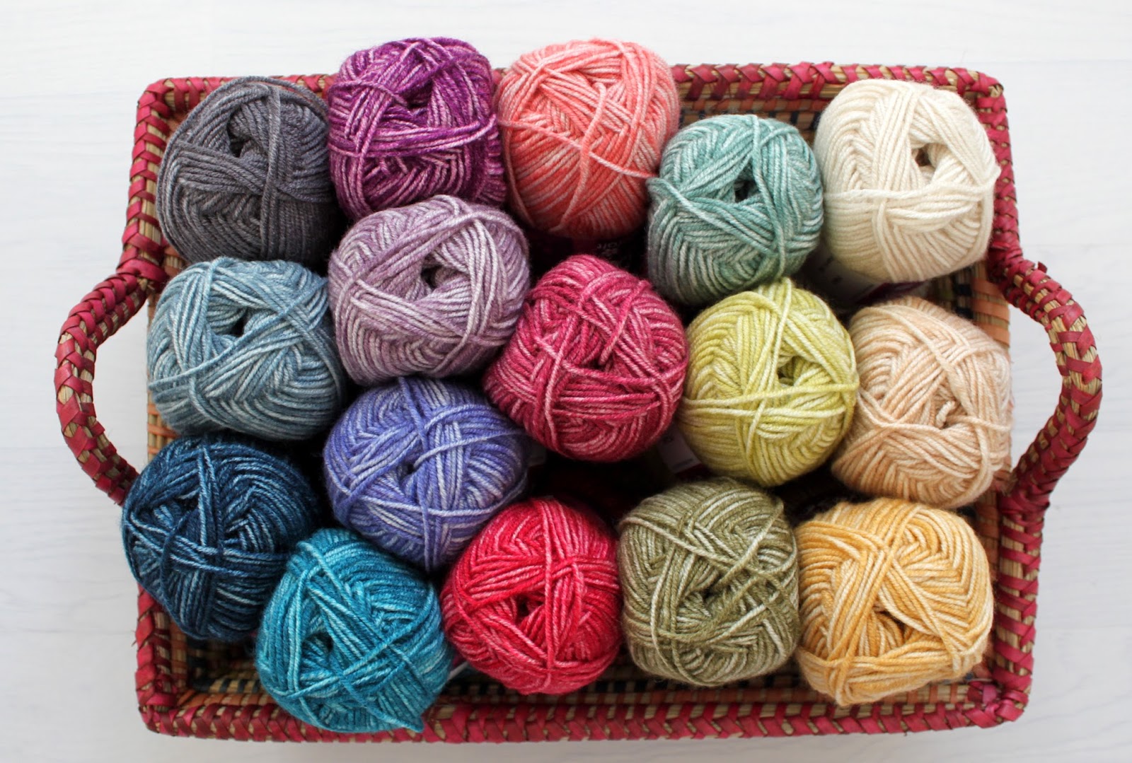 Hand Knitted Things: Batik DK