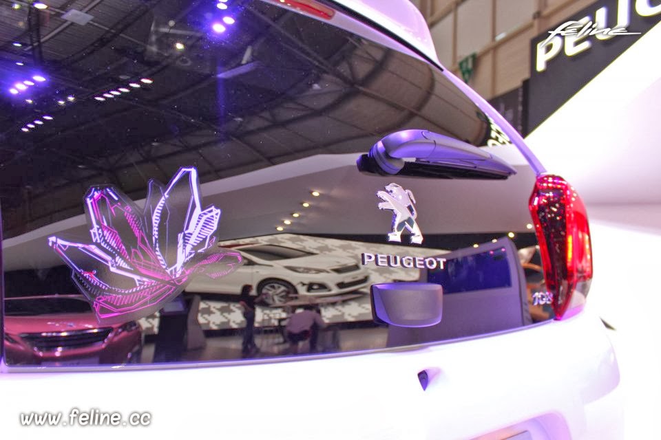 .: Salón de Ginebra. Peugeot 108 y 108 Tattoo Concept en el Stand ...