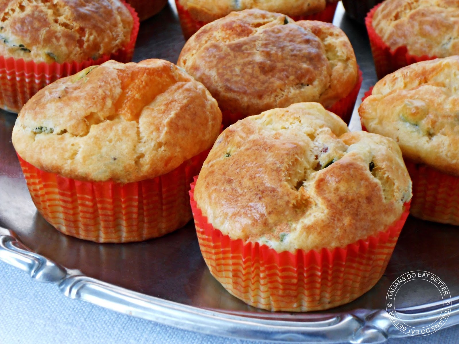 MUFFINS CON ZUCCHINE, PROSCIUTTO COTTO E PHILADELPHIA - ITALIANS DO EAT ...