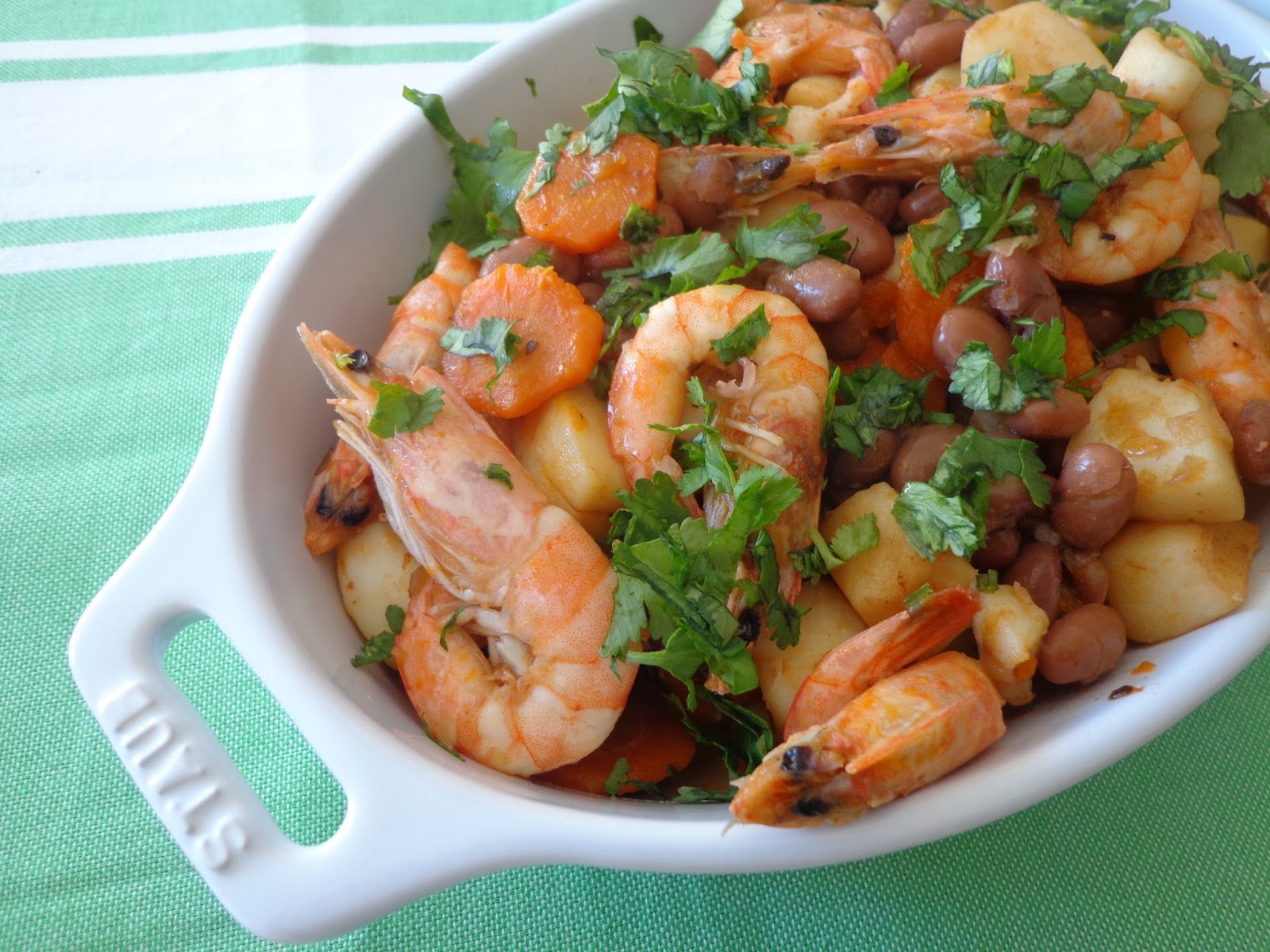 Prato Caseiro: Feijoada de chocos com camarão