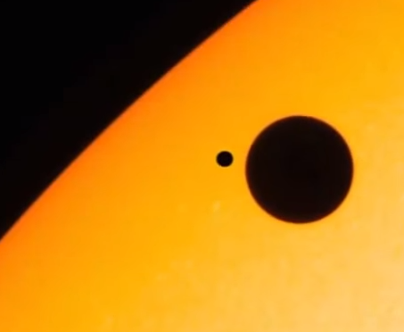 Neith, a lua de Vênus - O Hierophante