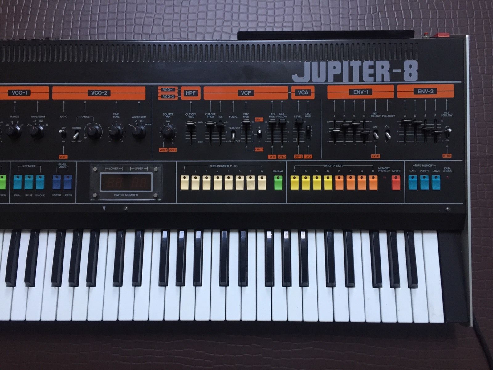 MATRIXSYNTH: Roland Jupiter 8 w/ MIDI