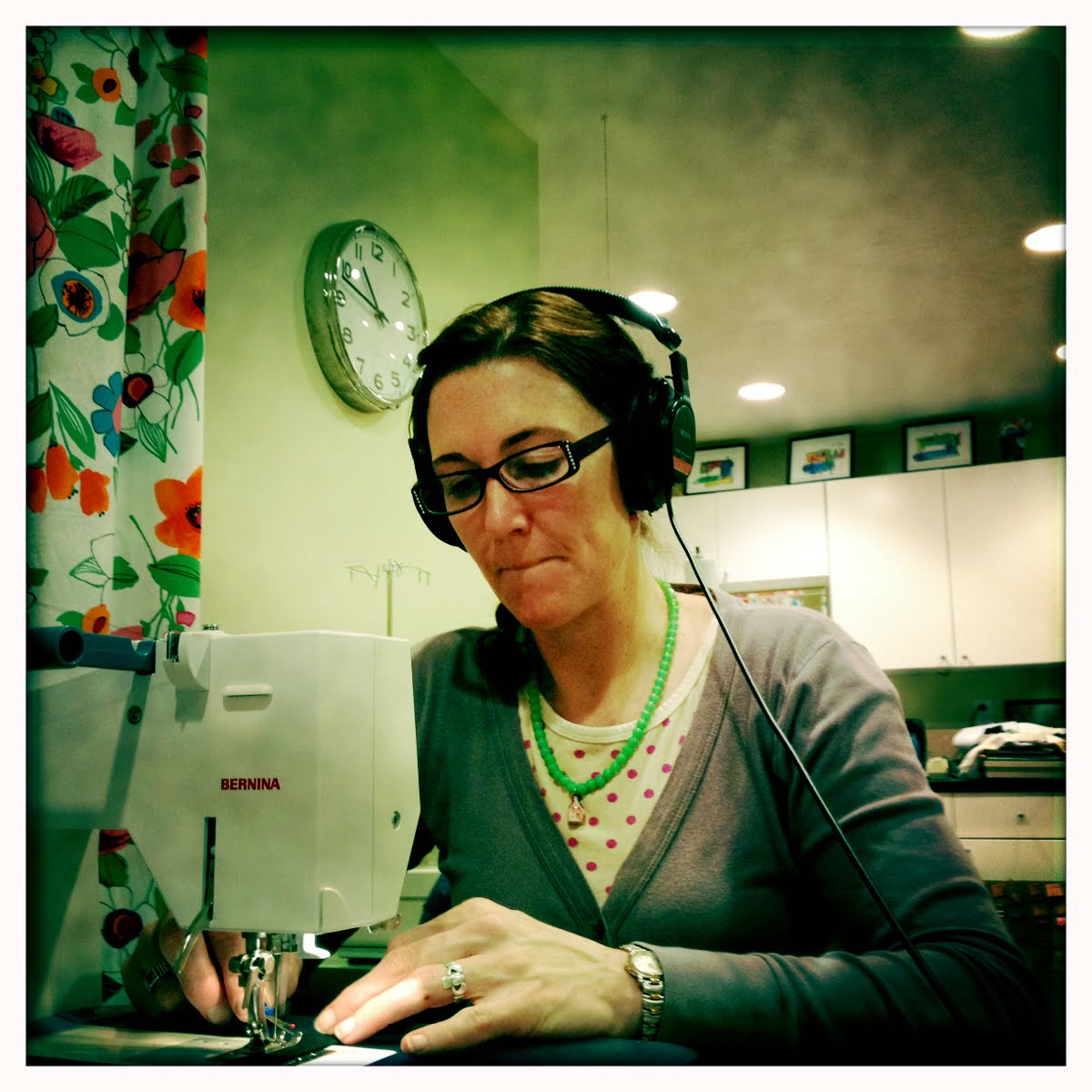 Steve Olpin filmmaker : Noelle O. Designs at The Beehive Bazaar