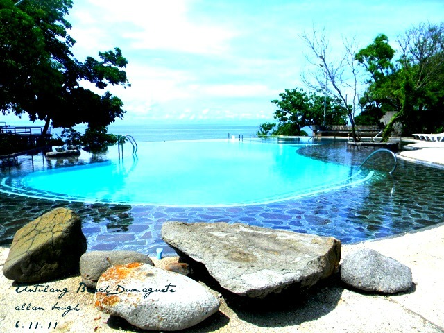 Antulang Beach and Apo Island - The Filipino Rambler