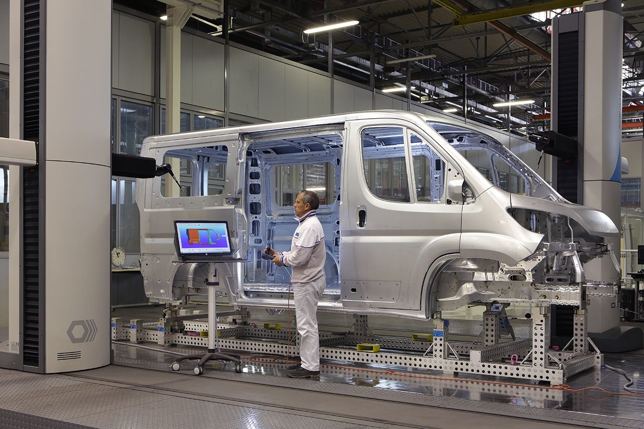 Alla Sevel di Atessa (Abruzzo) oltre 300 assunti a tempo indeterminato