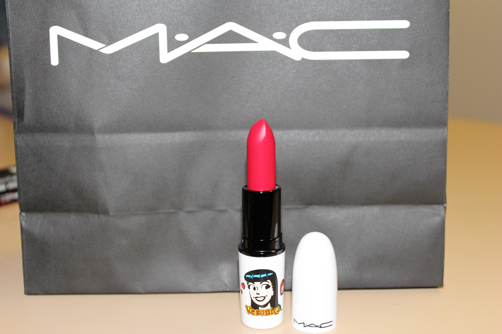 Miss Beauty Bunni: MAC Archie's Girls Collection