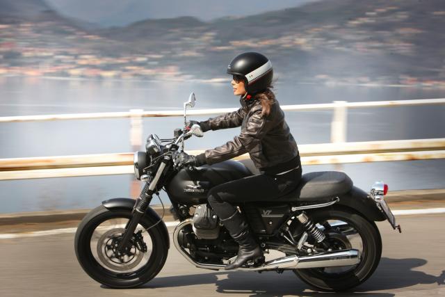 MOTO DESIGN E PASSIONI: Guzzi Girls