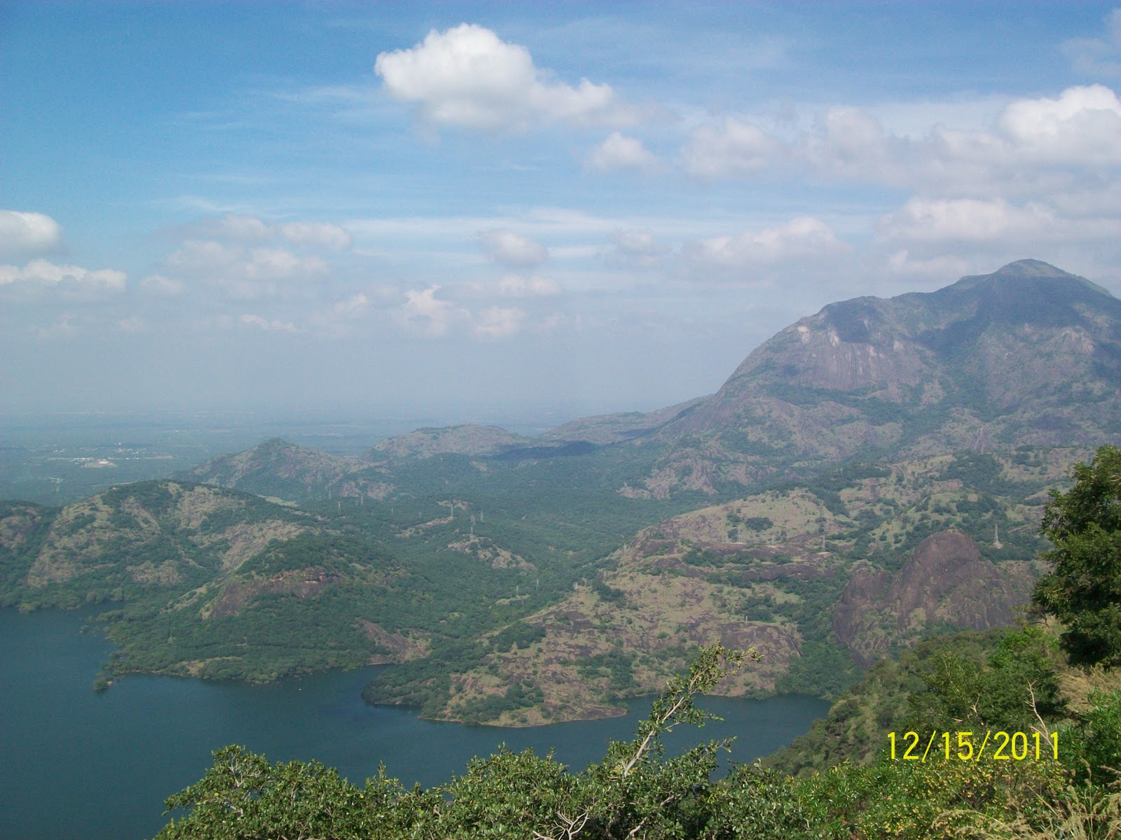 Arun n Rashmi's Travel Log: Valparai