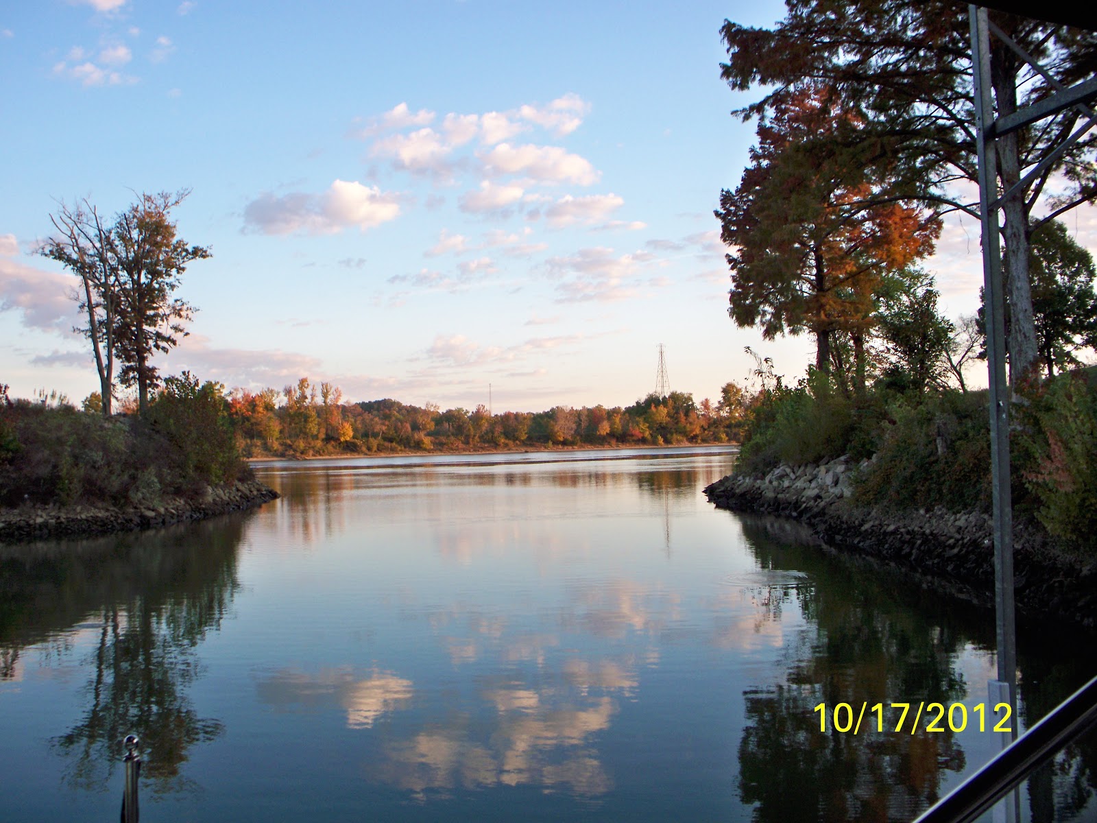 Nanseann: Day 3 Oct 17, 50 Miles Pickwick Landing State Park Marina ...