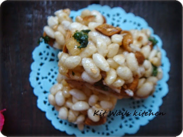 Kit Wai's kitchen : 泡米饼 ~ Puffed Rice Crackers with Peanuts and Sesame ...