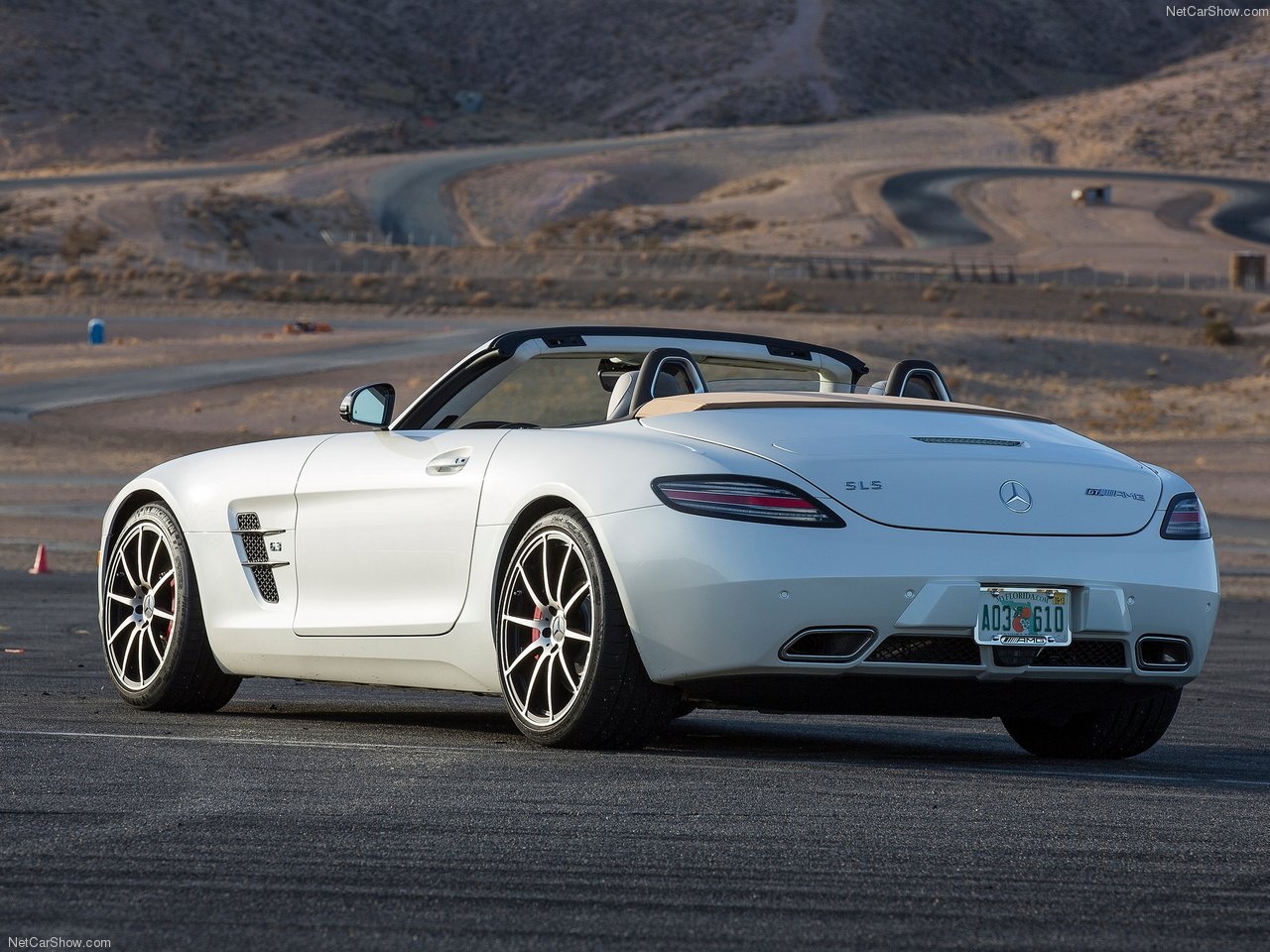 2013 Mercedes-Benz SLS Convertible AMG GT