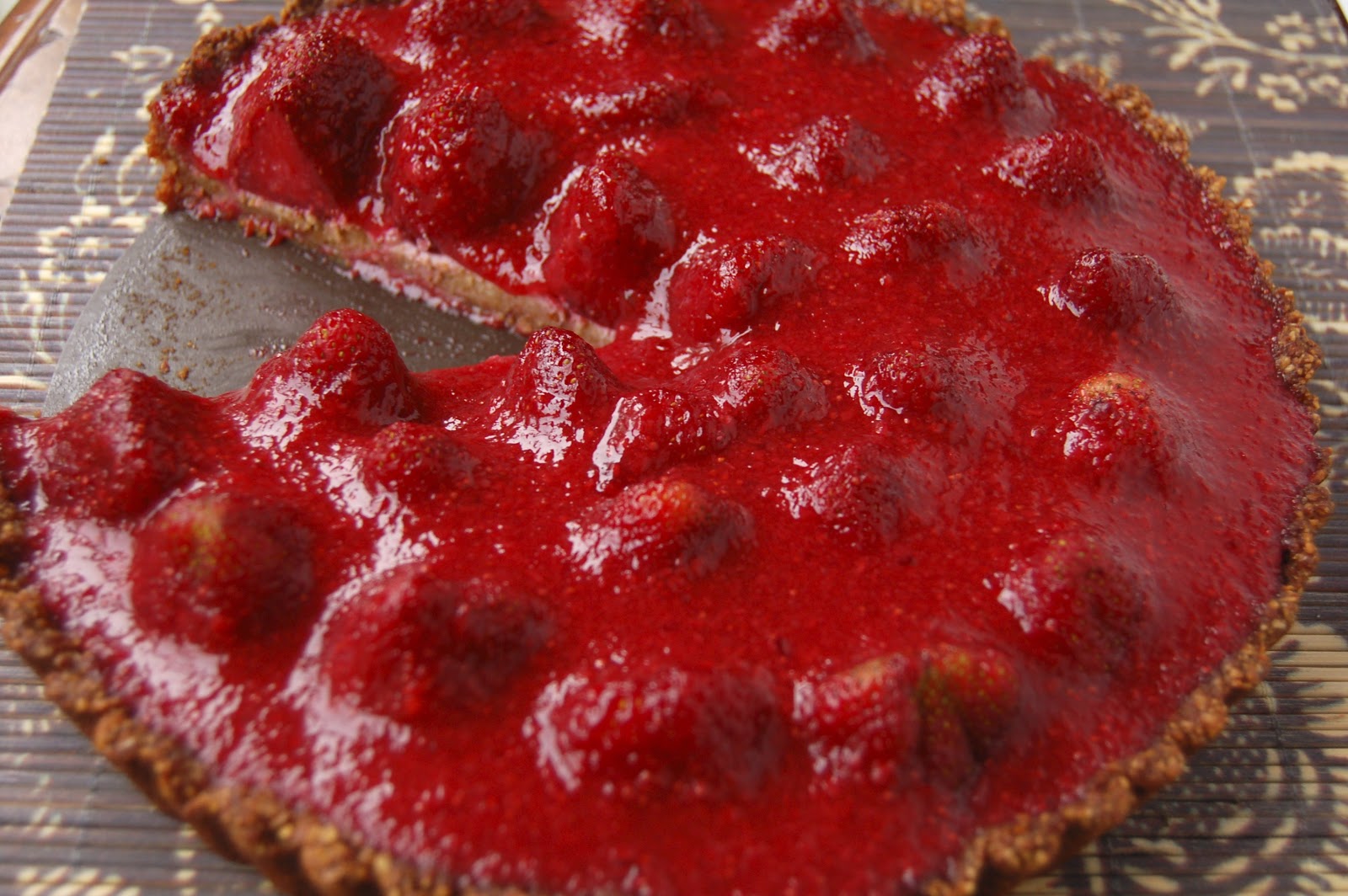 Kettler Cuisine: Strawberry Almond Tart