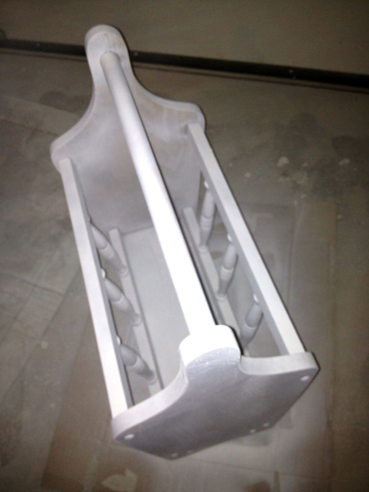 Magazine Rack Makeover - Jaime Costiglio