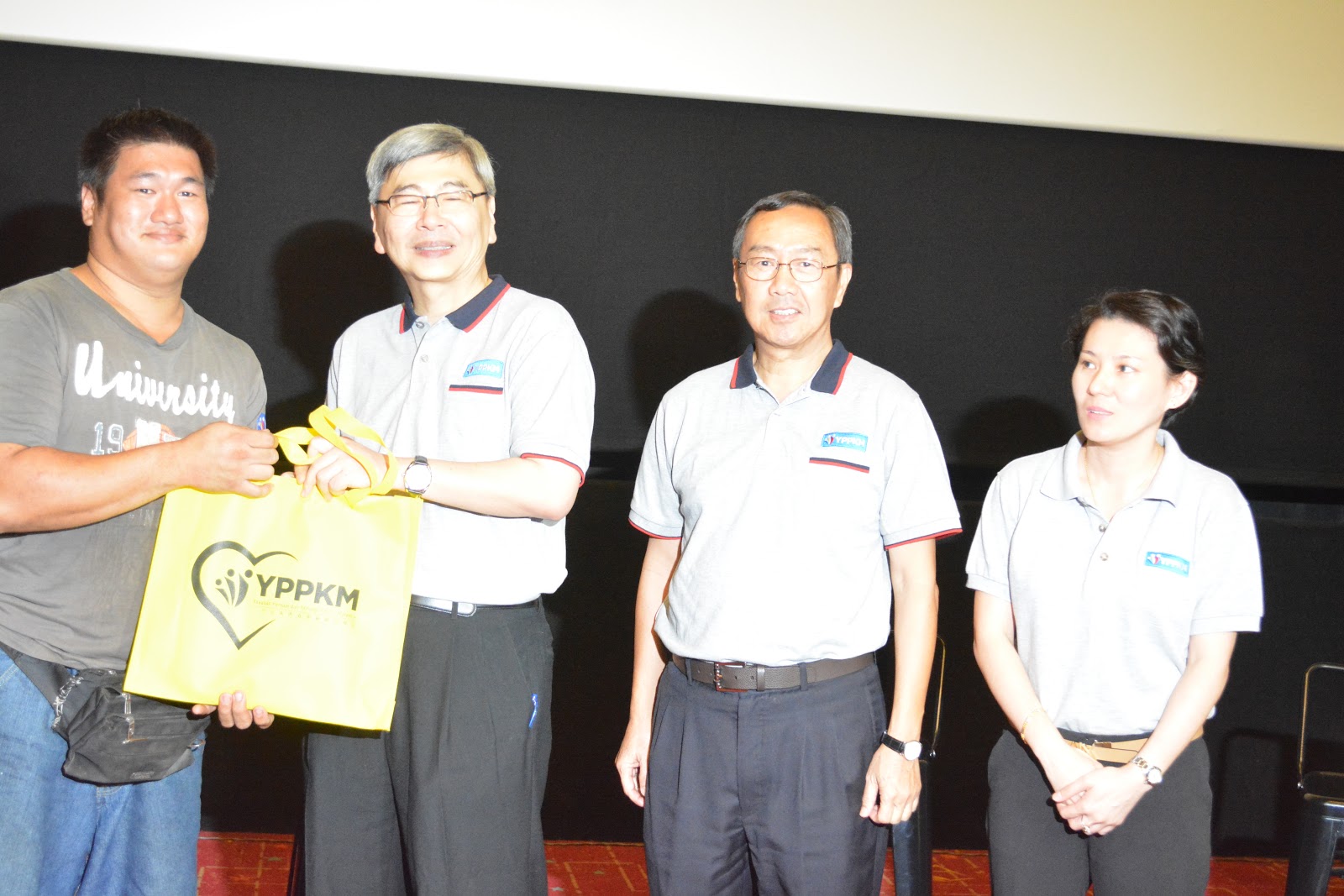 BUKIT LANJAN: Calling all Chinese hawkers and petty traders … forget ...