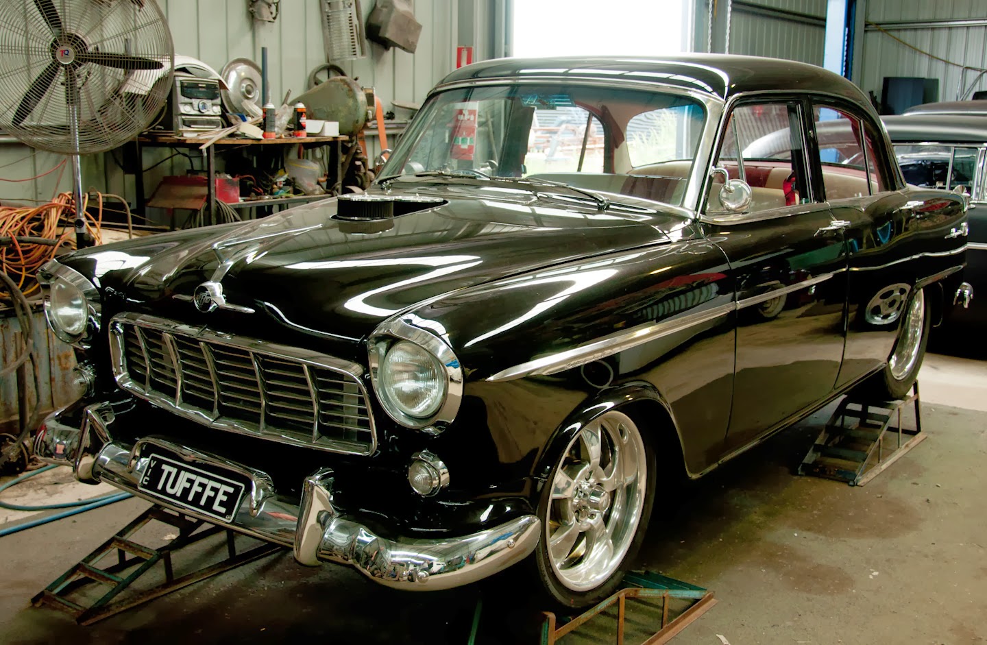 Hodgey's Hot Rods and Customs: '55 FE Holden