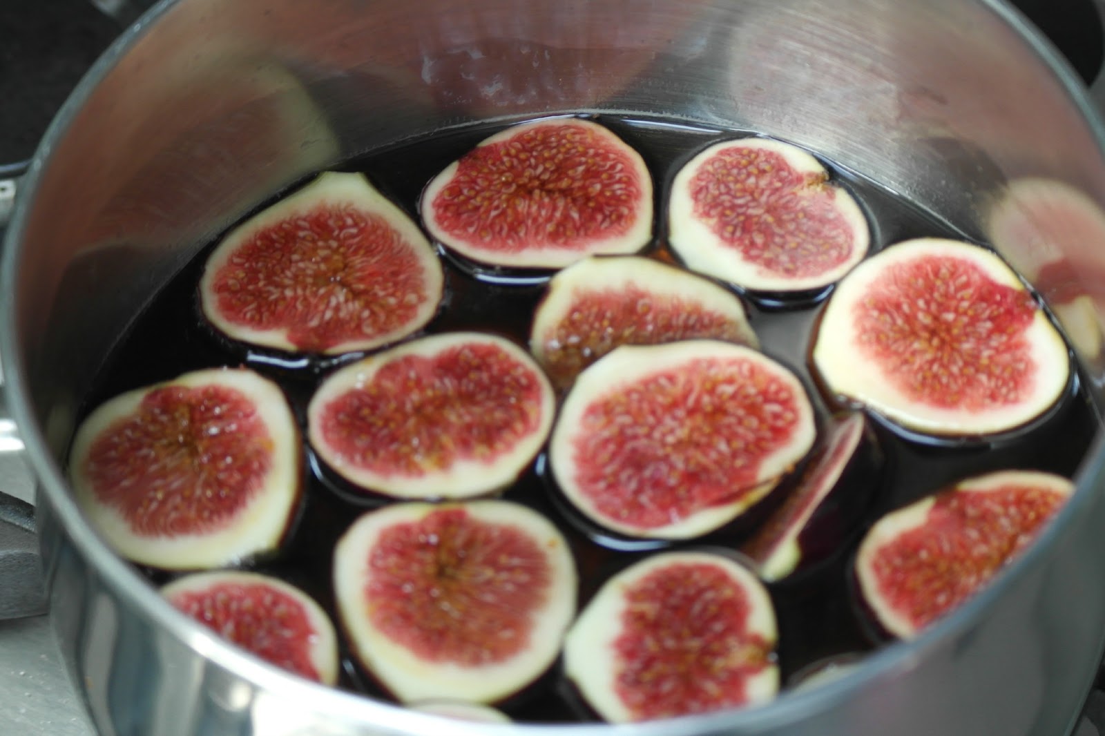 Me and my shadow: Preserved Fresh Figs in Sherry