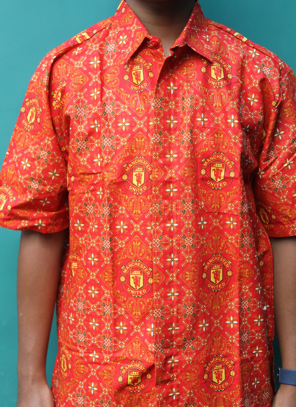 tatsbita collection: baju batik manchester united2