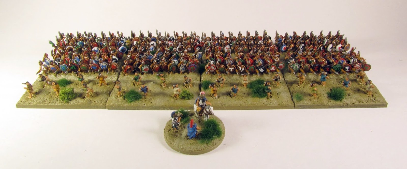 On Wargames and Such: A Hail Caesar division worth of Hoplite Greek done.