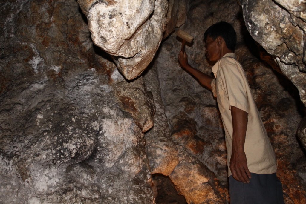 Pacitan berbagi cinta: ....GUA TABUHAN....