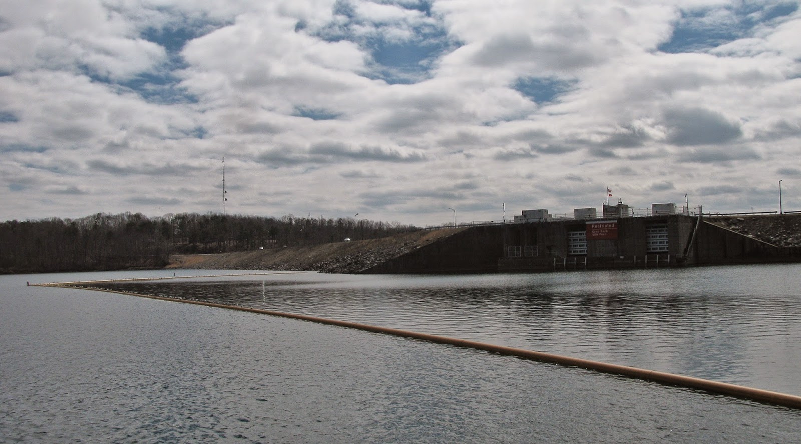 Tales From The Wood Booger: Back-Up Hike Georgia At Buford Dam On ...