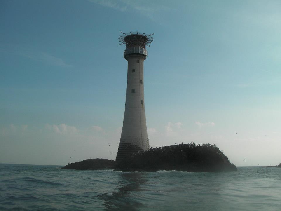 Mole's Genealogy Blog: Lighthouse: the Smalls calamity