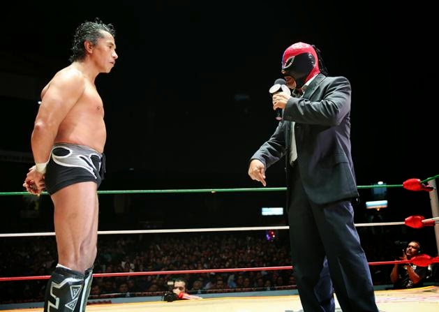 Lucha Libre Porra Fresa: ¡Fuerza Guerrera llega a la Mexico! ¡Maximo ...