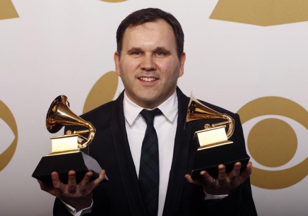 Story Behind 10,000 Reasons (Matt Redman) - The Christian Music Minister