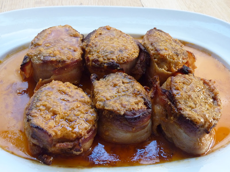 Charo y su Cocina: SOLOMILLO CON ALLIOLI DE SOBRASADA Y MIEL (TRADICIONAL)
