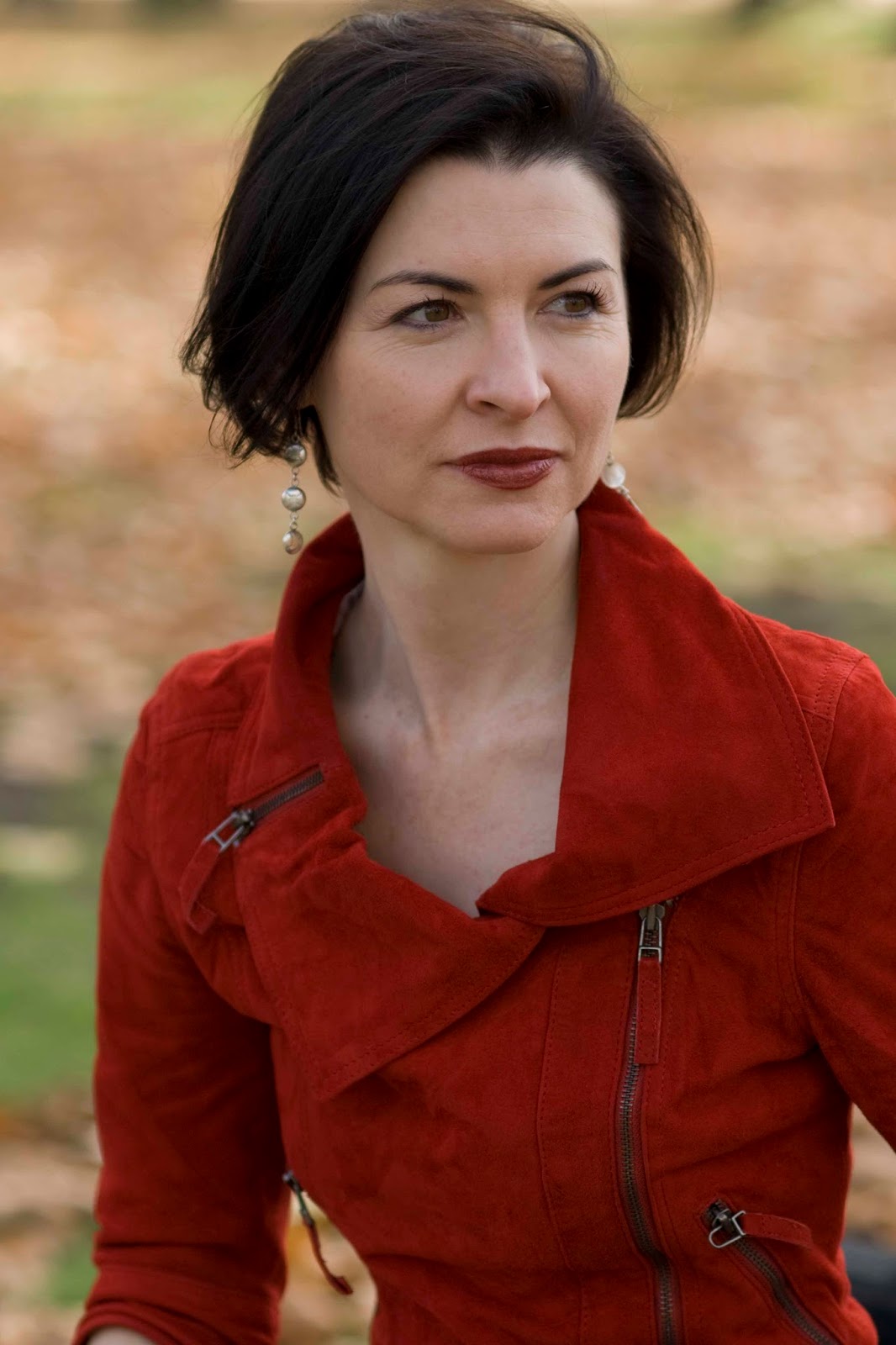 WOORDE WAT WEEG: Isobel Dixon – Bearings (2016)