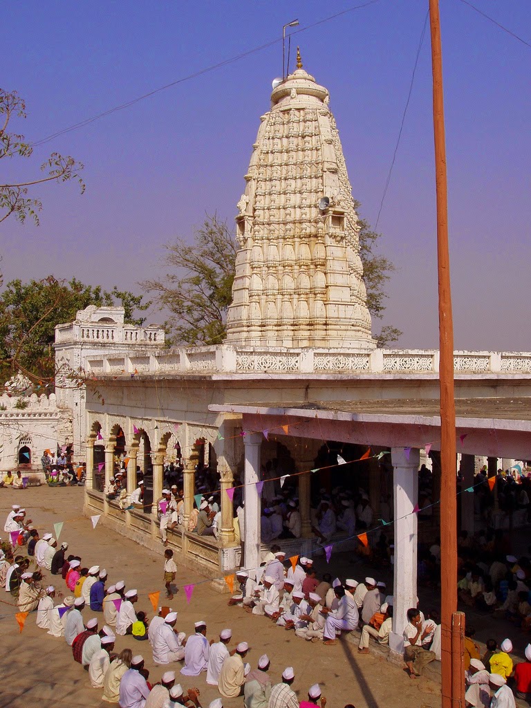 Eat, Travel and Life: POHRADEVI - POHRAGADH