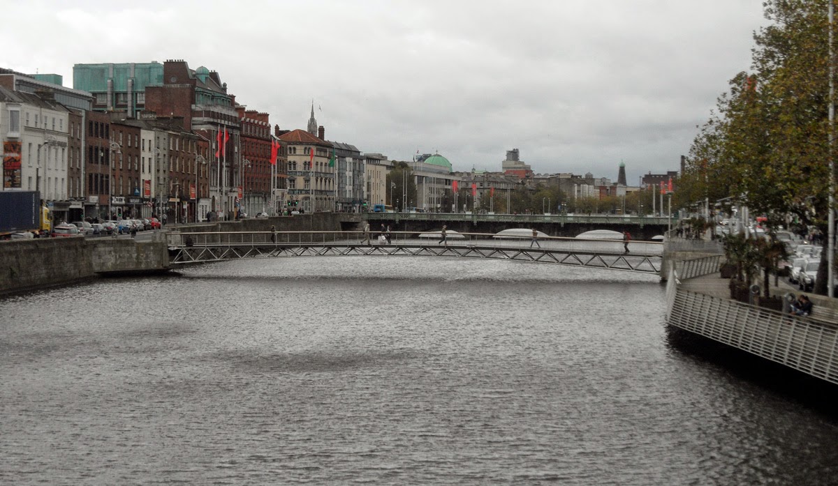 The Happy Pontist: Irish Bridges: 2. Millennium Bridge, Dublin