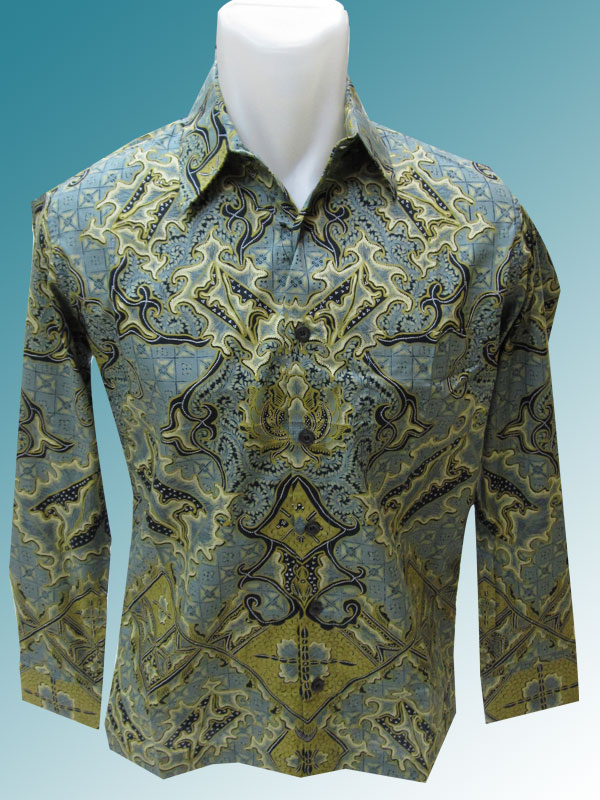 Javanese batik clothes trend