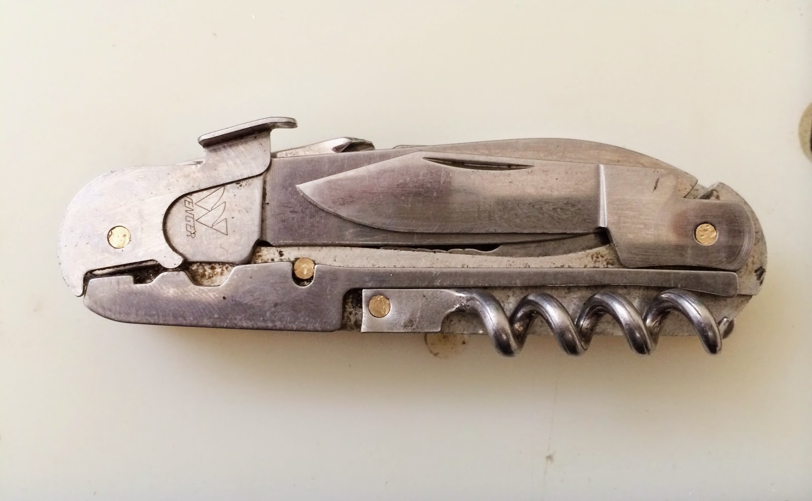 archerwin's Swiss Army Knives: SAK Deconstructed: Wenger Nomad 85mm