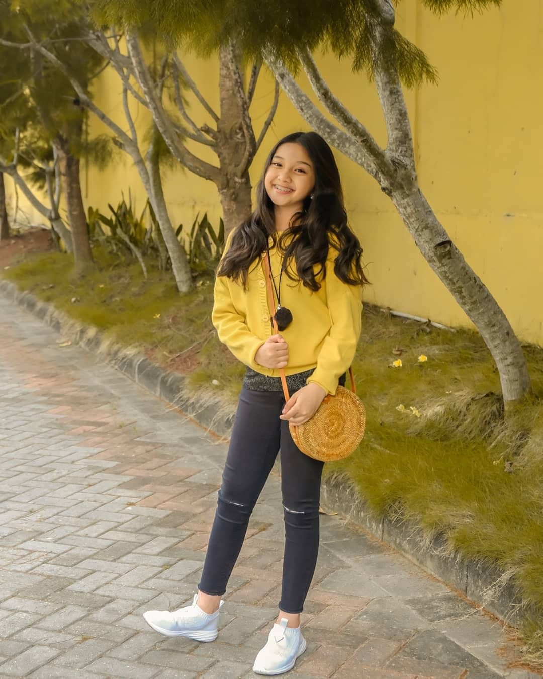 Naisa Alifia Yuriza Wallpaper 55