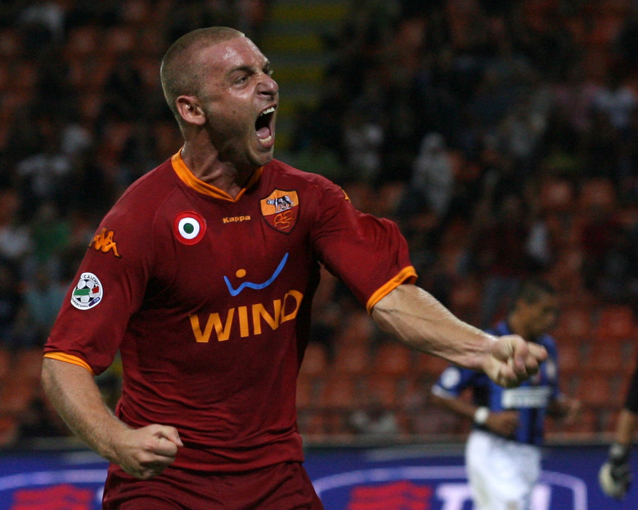 the best football wallpaper: Daniele De Rossi 2011