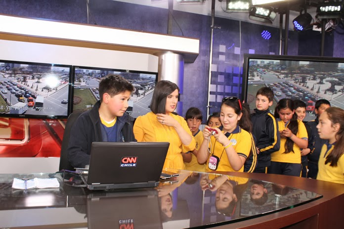 Noticiero Escolar CRSH: noviembre 2013