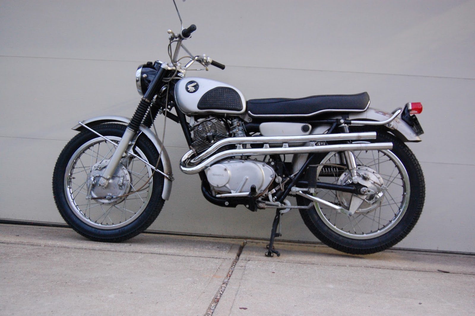 R4L: 1966 Honda CL77 Scrambler