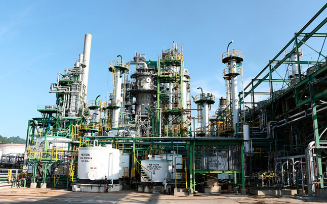 Revista Gente Cool: EP Petroecuador importará 3’120.000 barriles de ...