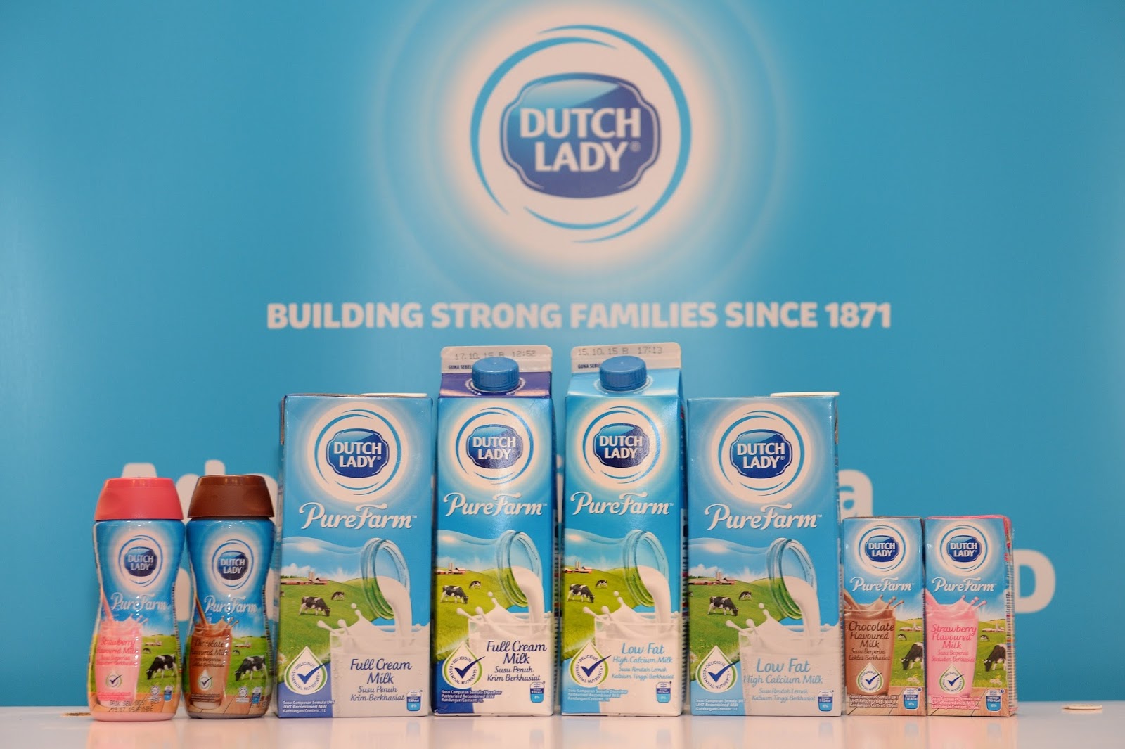 EVERGREEN LOVE: 2-A-Day Dutch Lady Milk The Best Gift For Your Family